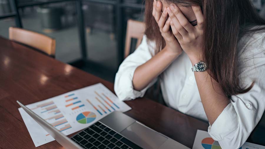 How to Help Employees Manage Their Anxiety at Work